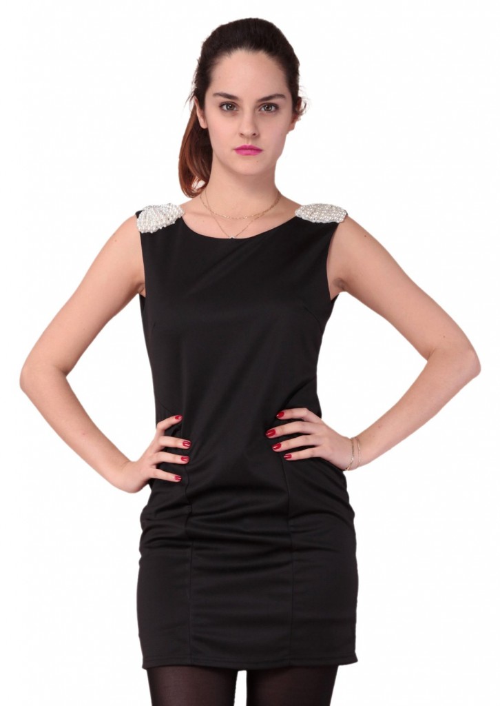 robe noire droite classique